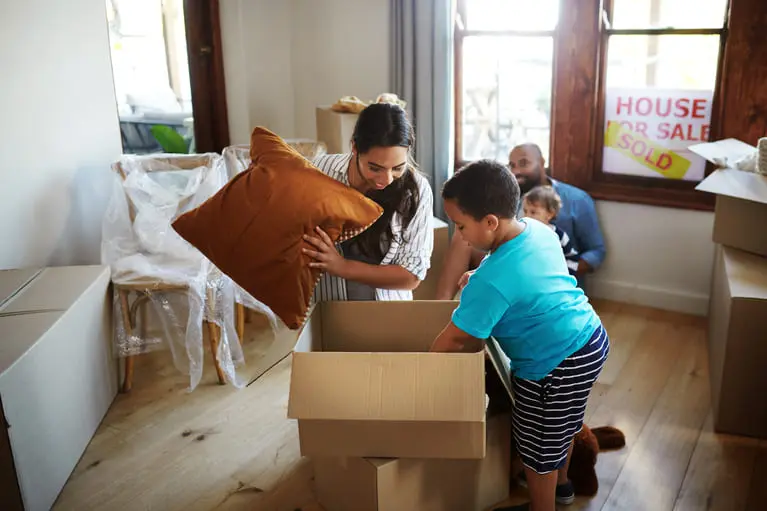 Downsizing Made Easy Thanks to Storage | Holloway Storage